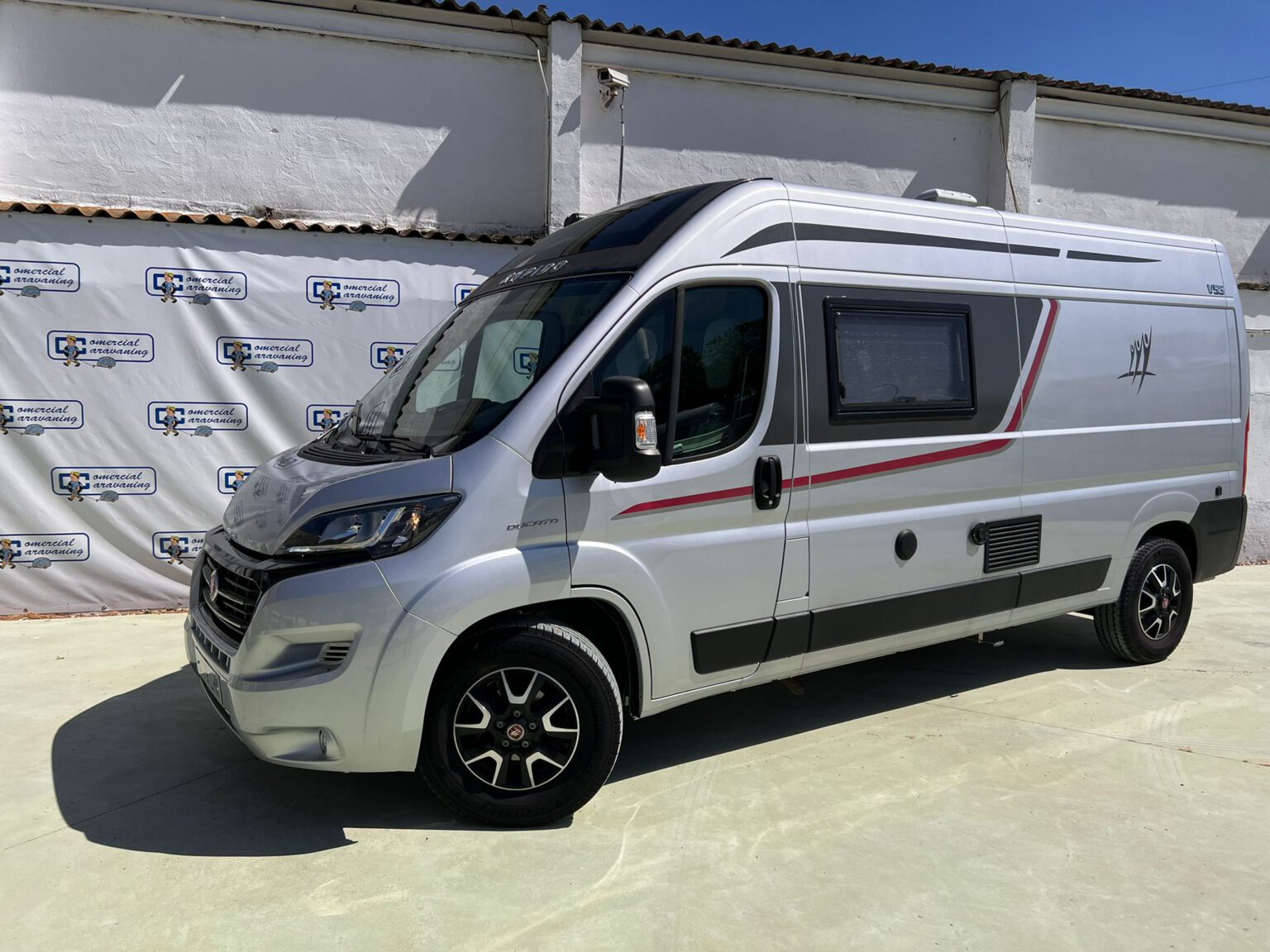 Rapido V 55 - Comercial Caravaning