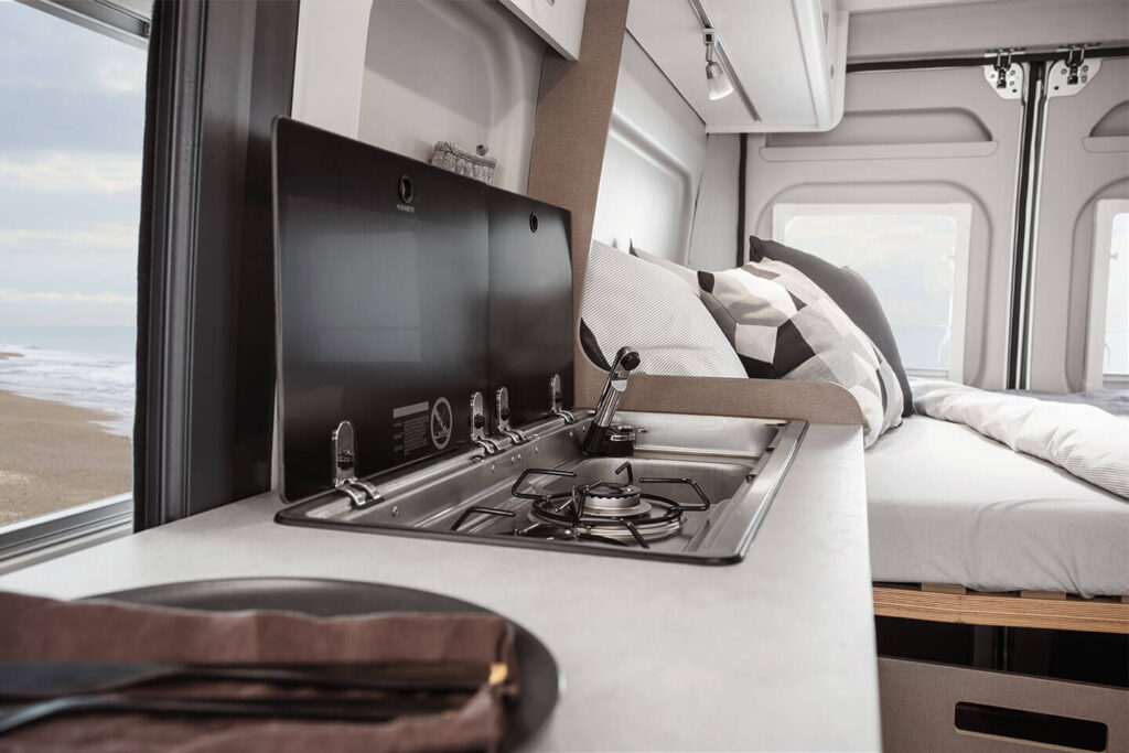 Etrusco CV 600 DB - Commercial Caravaning