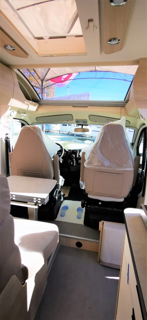 Rapido C50 - Comercial Caravaning