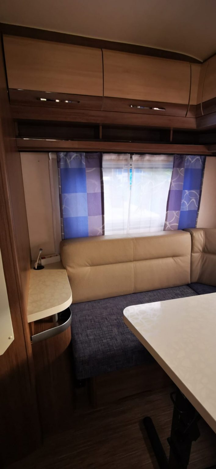 Hobby 460 LU LUXE - Comercial Caravaning