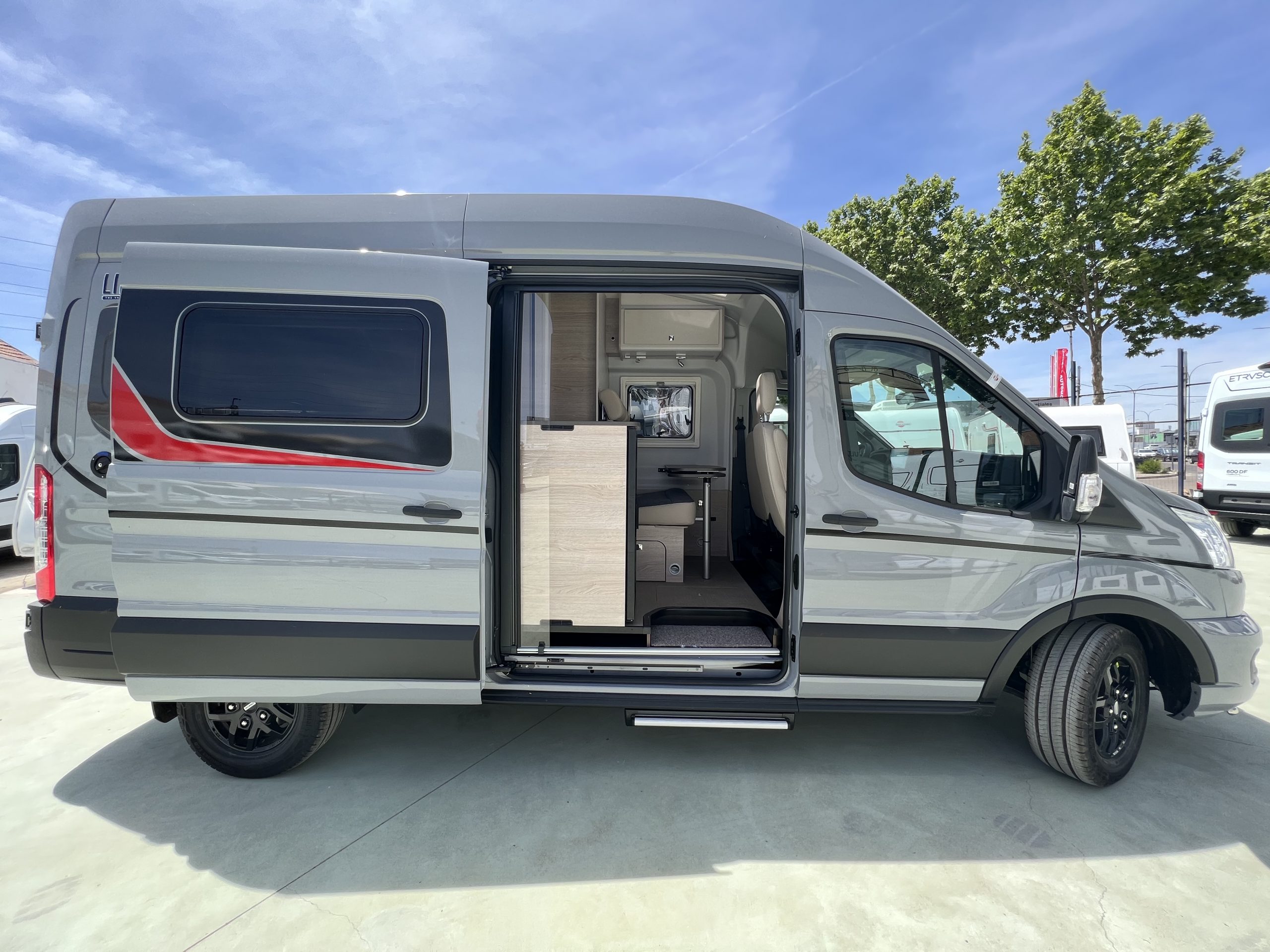 Bürstner Lineo C590 - Comercial Caravaning