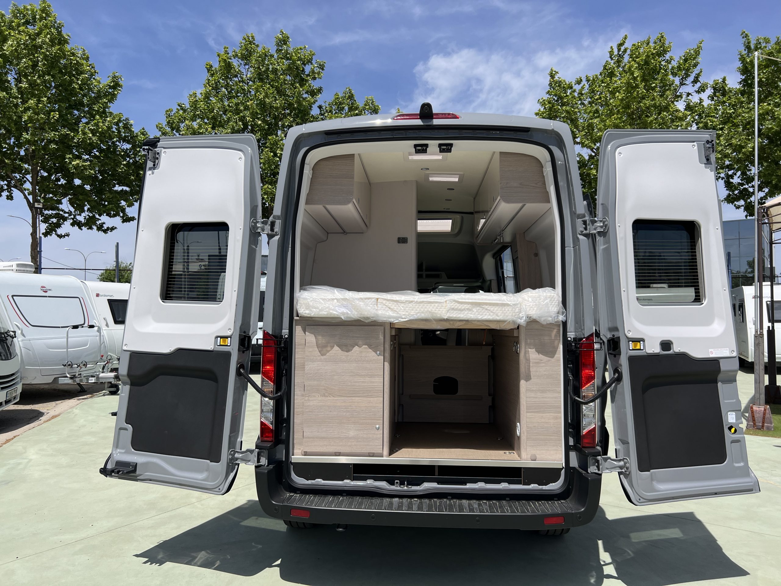 Bürstner Lineo C590 - Comercial Caravaning