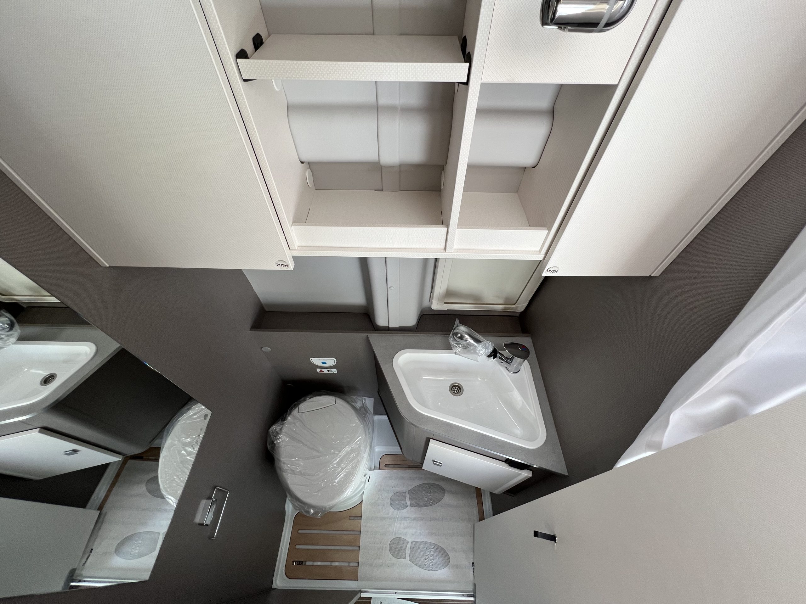 Etrusco CV 600 DF 4x4 - Comercial Caravaning