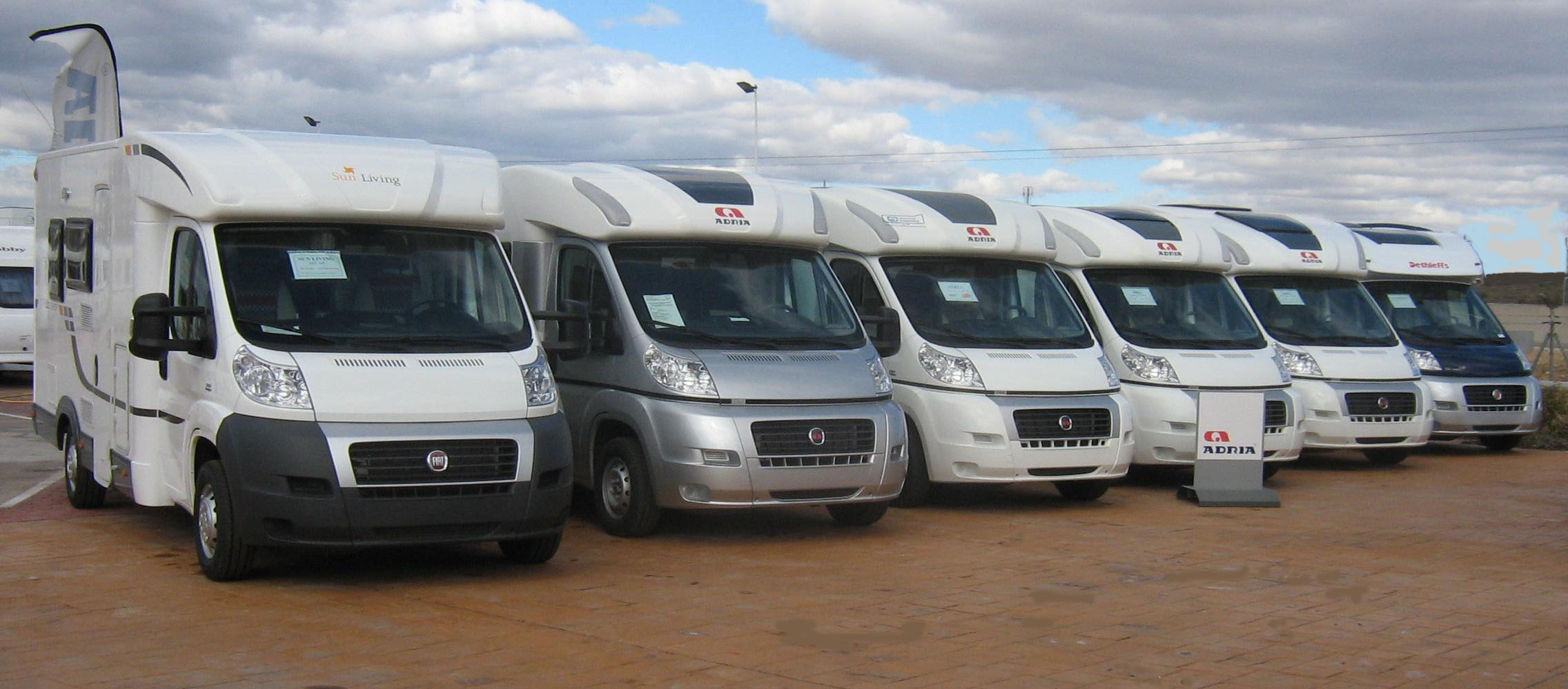 Ofertas exclusivas en caravanas y autocaravanas 7-14 Junio - Comercial ...